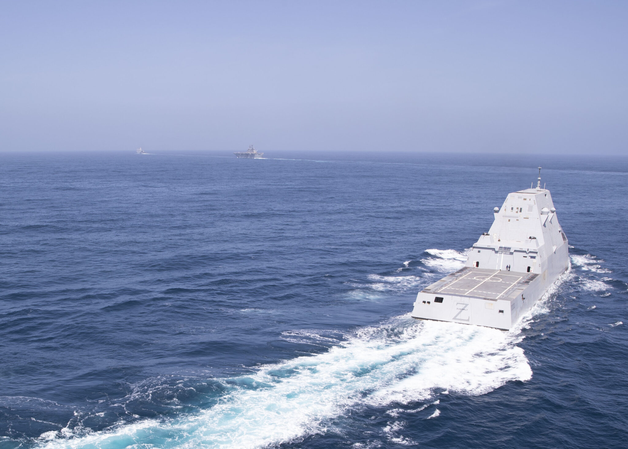Navy Awards Raytheon Up to $1.68B for Zumwalt DDG Engineering Services ...