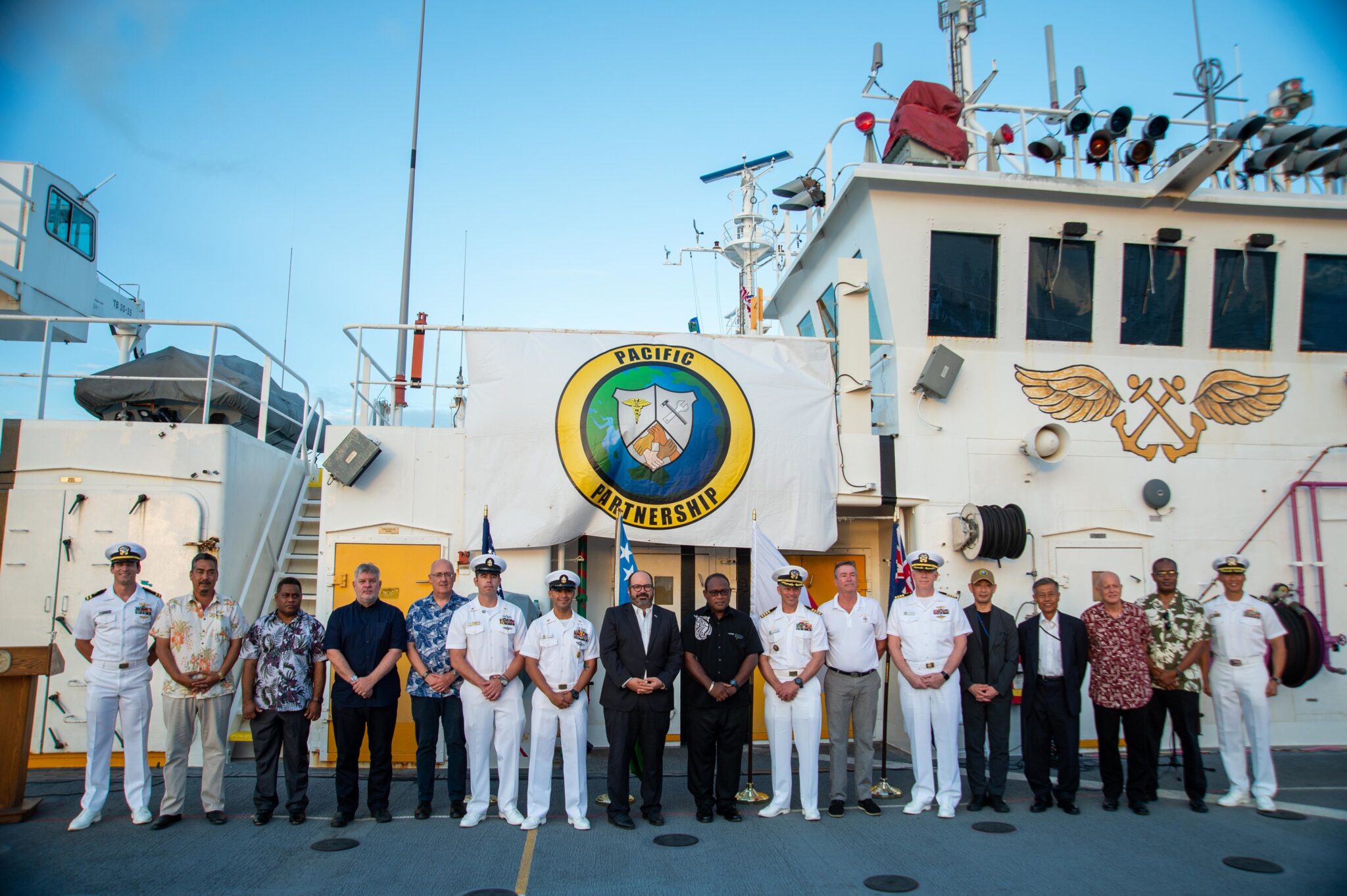 USNS Mercy Team Concludes Pacific Partnership in Solomon Islands - Seapower