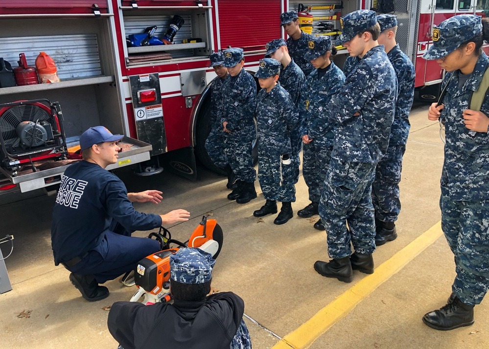 Cadet Corner: Fusing Coaching with Military Style Leadership - Seapower