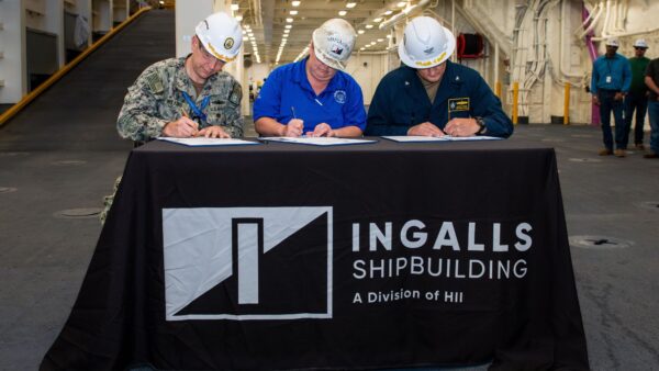 HII Delivers Amphibious Transport Dock Richard M. McCool Jr. to U.S ...