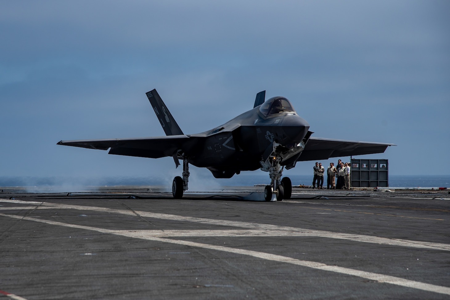 Navy’s Third Operational F-35C Lightning II Squadron Achieves Safe For ...