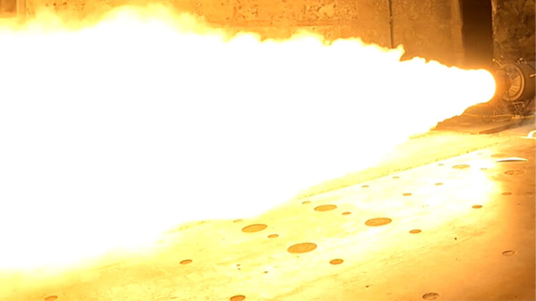 RTX’s Raytheon selected by DARPA to advance composable solid rocket ...